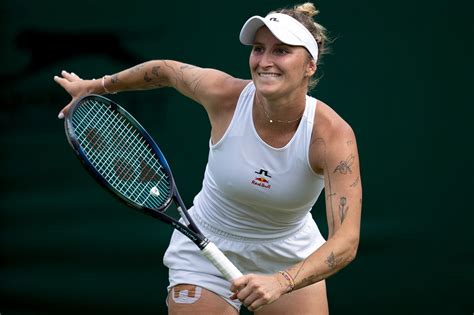 Marketa Vondrousova Cze Practising On No 2 Court The Championships