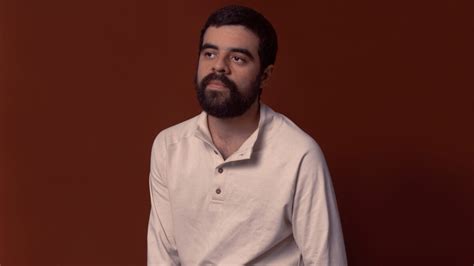 Entre Postes E árvores Megic Eric Monkeybuzz