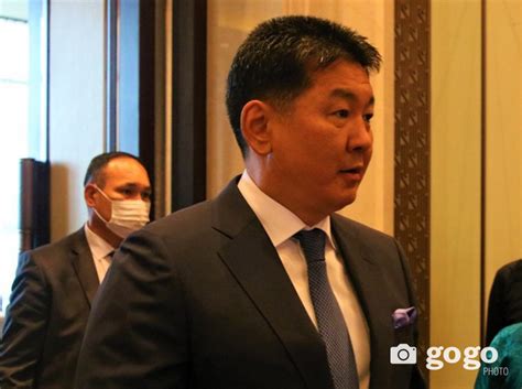 Ерөнхийлөгч У Хүрэлсүх ШХАБ ын дээд түвшний уулзалтад оролцохоор мордлоо