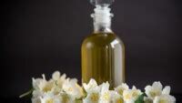 5 Essential Oils For Sex Drive To Spice Up Your Love Life HealthShots
