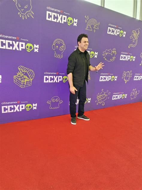 Ian Cardoni De Rick Y Morty Defiende La Actuación De Voz Profesional En La Ccxp México 2024