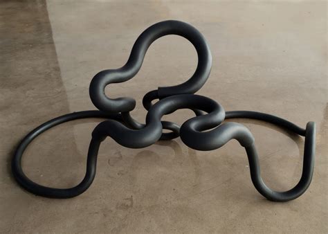 Arandalasch Unveils Loopy Chairs Made Of Metal Pipes