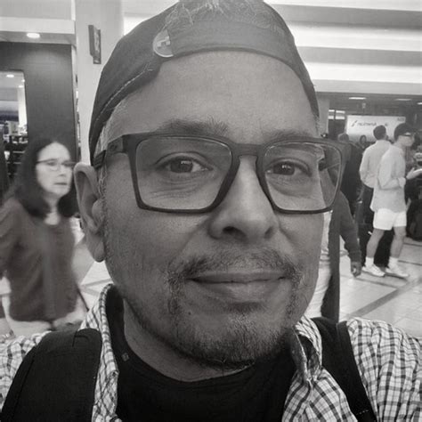 Chris Thompkins Artist