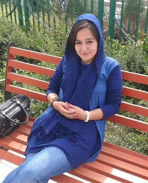 صنم جان ‎صنم جان‎ Added A New Photo