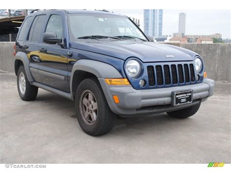 2005 Patriot Blue Pearl Jeep Liberty Sport 80895589