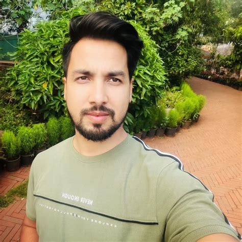 Sachin Verma Sachinv94 • Threads Say More