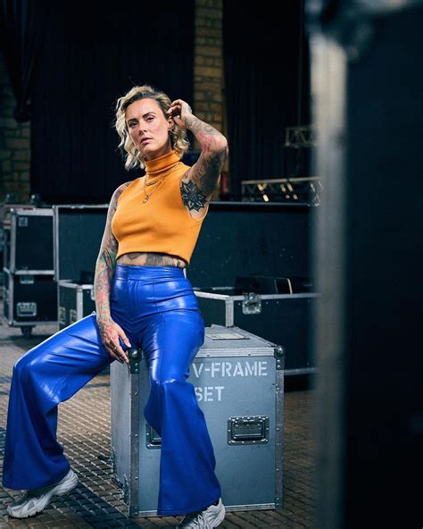 Jennifer Weist Bio Age Height Wiki Models Biography