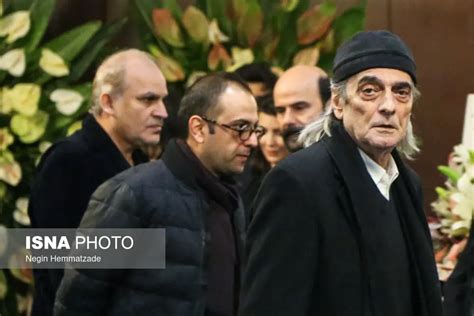 تصاویری از چهره‌های مشهور در مراسم یادبود مادر علی مصفا