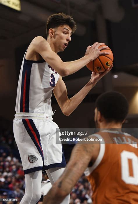 Chet Holmgren Of The Gonzaga Bulldogs Pulls Down A Rebound During The