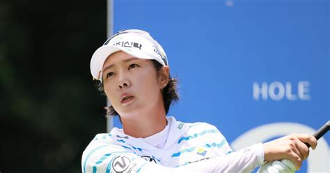 Stn포토 티샷 날리는 박지영