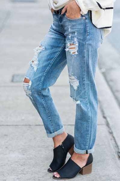 How To Style Ripped Jeans The Dos And Donts Shop The Mint