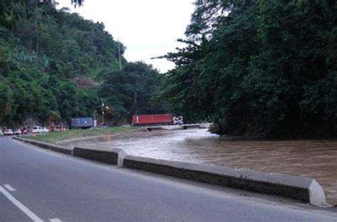 Bog Walk Gorge Impassable Jamaica Observer