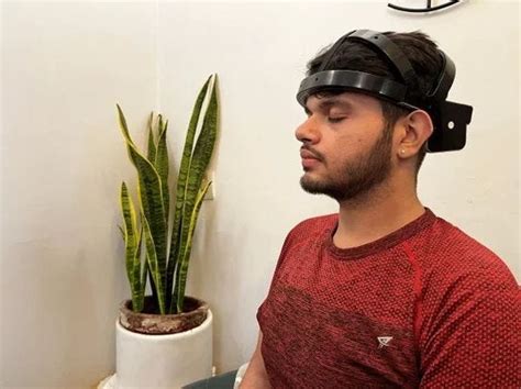 Top 5 Benefits Of Using A Wearable Eeg Device By Neuphonyforu May
