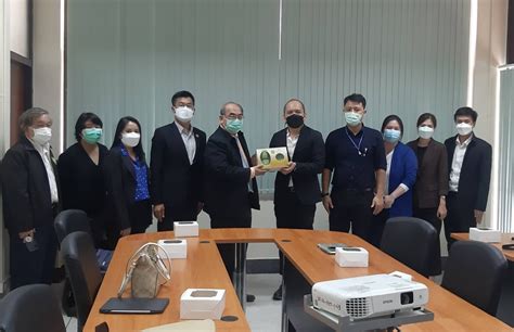 28 ก พ 65 ดร นพ ปฐม สวรรค์ปัญญาเลิศ อธิบดีกรมวิทยาศาสตร์บริการ วศ เข้าเยี่ยมชมและหารือแนว