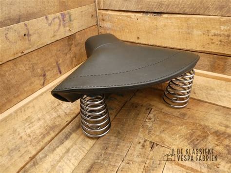 Zweefzadel Groen Klassieke Vespa Onderdelen