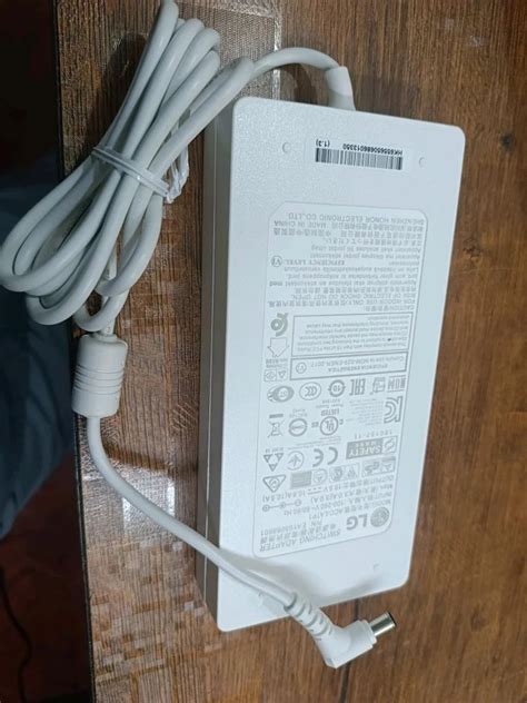 19 V 240 V Lg Switching Adapter At ₹ 1500 Piece In Bengaluru Id 2852667738033