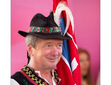 „byť človekom“ Riaditeľ Fs Chemlon Ladislav Ferík Oslávil Sedemdesiatku Matica Slovenská