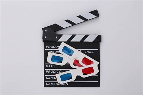 흰색 배경에 복고풍 3d 안경영화 클래퍼 보드 영화 영화 제작 영화 제작 엔터테인먼트 산업 위쪽 보기 0명에 대한 스톡 사진 및 기타 이미지 Istock
