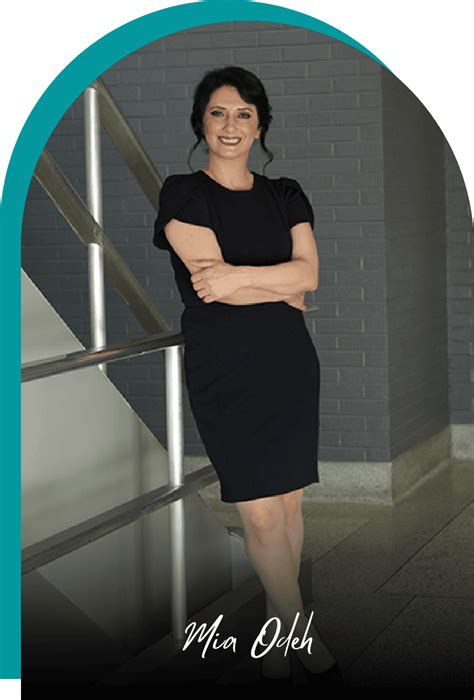About Mia Odeh Author