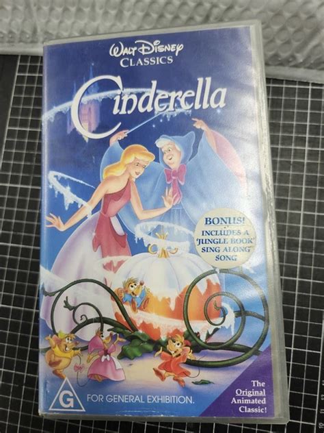 Walt Disney Classic Cinderella Vhs Tape Bonus Jungle Book 2500