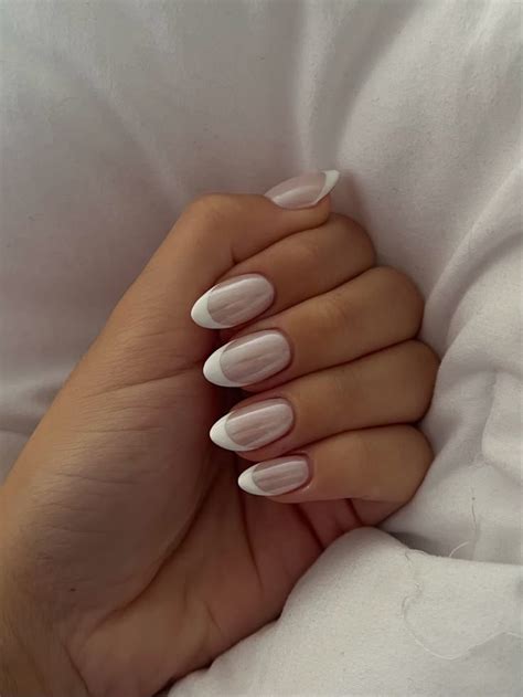 White French Tips Chrome White Tip Nails Cat Eye Nails Chrome Nails