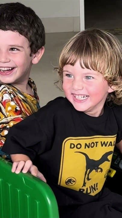 ბერას და ნანუკას ბერუკა ივანიშვილი Youtube