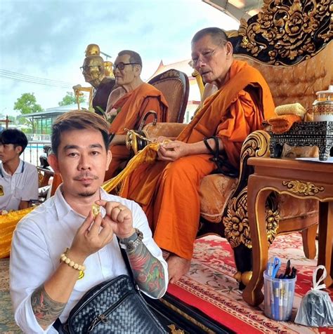 วันอังคารที่ ๒๐ พฤษภาคม ๒๕๖๘ โรงเรียนบ้านรัตนะ ถวายการต้อนรับ