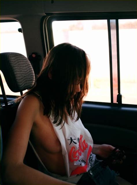 Nipple Slips Side Boobs Nipplegate 26 Nipple Slips Side Boobs Nipplegate 26