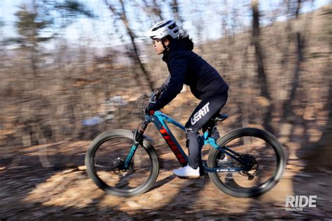 출퇴근부터 산악라이딩까지 보쉬 전기자전거로 일상을 즐기는 법 라이드매거진