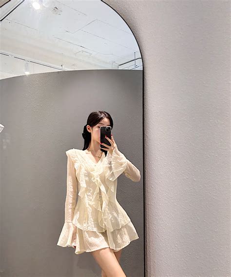 High Quality 러블리 프릴 투피스 에이블리