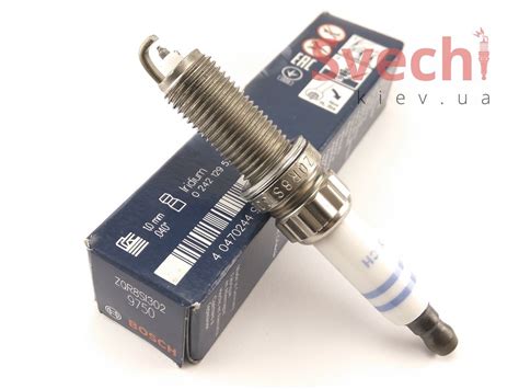 ZQR8SI302 свеча зажигания Bosch Platinum Iridium (0 242 129 512)