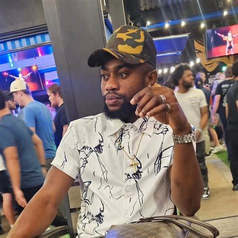 Loic Richh Loic Richh • Threads Say More