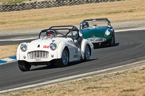 2008 Skope Classic Ruapuna 1960 Tiumph Tr3a 1960 Daimler… Flickr