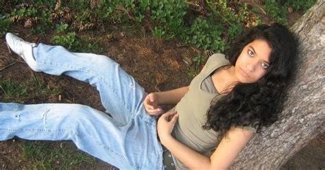 Karachi Girls Photos Hot And Sexy Girls Pictures 21 Hot And Sexy Girls