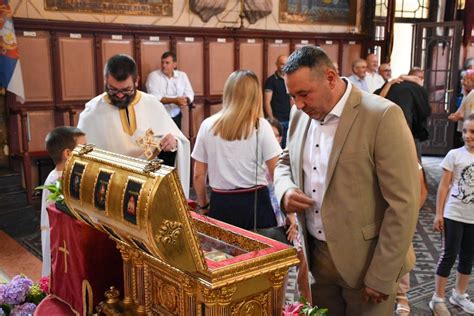 ПРЕНОС МОШТИЈУ СВЕТОГ ВЕЛИКОМУЧЕНИКА КНЕЗА ЛАЗАРА Општина Шид