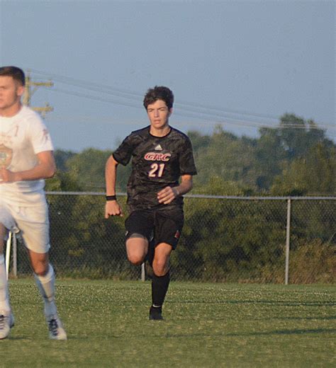 Sophomore Standout Jonathan Stefanski Uses Soccer As Motivation Winchester Sun