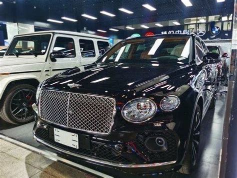 23款宾利添越30t油混五座 国六b现车巅峰促销