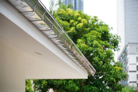 Step By Step Diy Guide On How To Replace Gutter Brackets