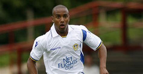 Leeds Loan Star Fabian Delph Goes Back To Aston Villa For Treatment