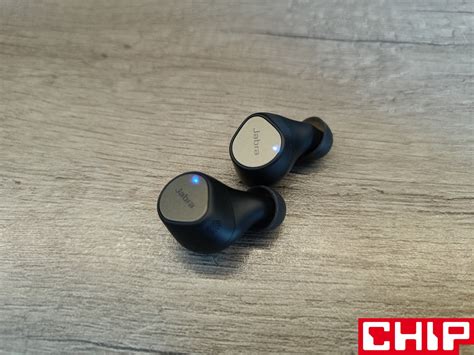 Test Jabra Elite 7 Pro Te słuchawki wykrywają wibrację Waszej szczęki