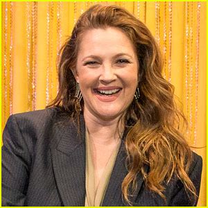 Drew Barrymore To Host The 2023 Mtv Movie And Tv Awards 2023 Mtv Movie