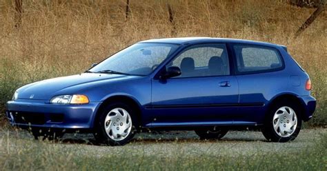 What Makes 90s Honda Civics Such A Hit With Car Guys