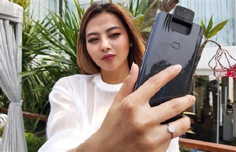 Asus Zenfone Resmi Meluncur Di Indonesia Harga Rp Juta Tempo Co