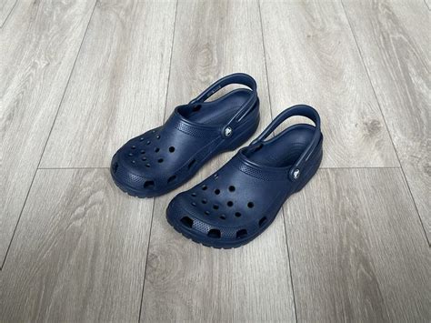 Тапки шльопанці Crocs — ціна 1000 грн у каталозі Шльопанці Купити жіночі речі за доступною ціною