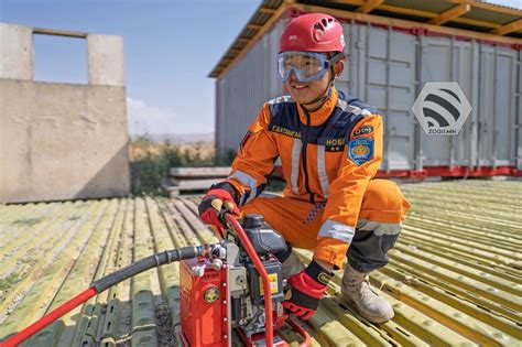 ХӨХ ХОТ ЧИГЛЭЛД ГАЛТ ТЭРЭГ АЯЛЖ БАЙНА