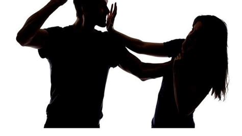 Mulher é Trancada Espancada E Roubada Por Homem Com Quem Ficava Há