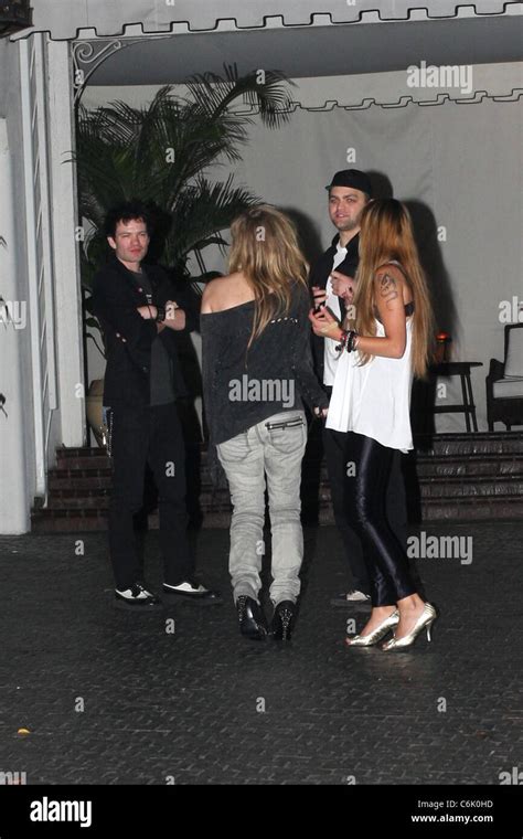 Avril Lavigne And Her Ex Husband Deryck Whibley Outside The Chateau
