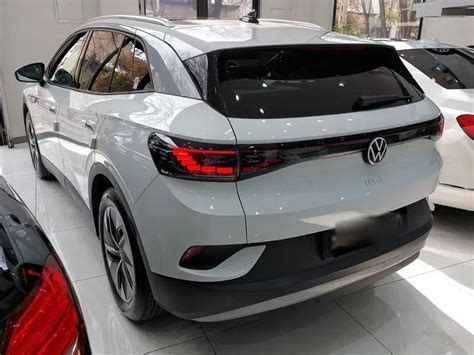 فولکس ای دی فور2024 در تهران ۲۲ مرداد ۱۴۰۴