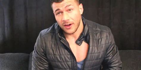 British Hunk Oily Muscle Worship