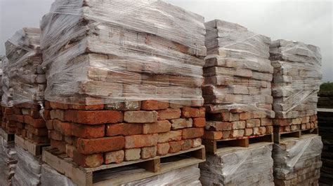 Rustic Bricks With Lots Of History Steptoes Yard